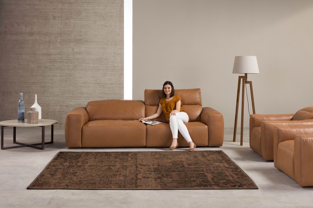 Pepe Sofa | Sofas | Space Modern